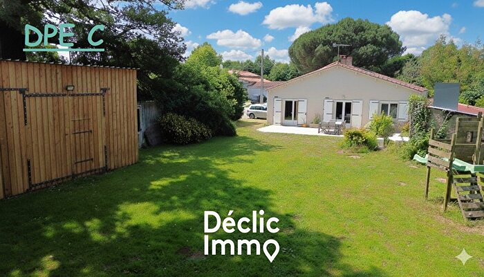 Maison à vendre - La Ferrière - 7 pièces - 3 chambres