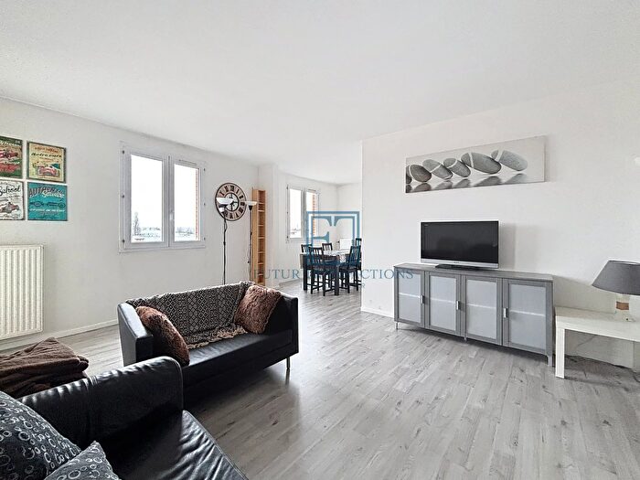 Appartement à vendre - Élancourt, Clé Saint-Pierre, Pissaloup, La Revanche - 4 pièces - 3 chambres