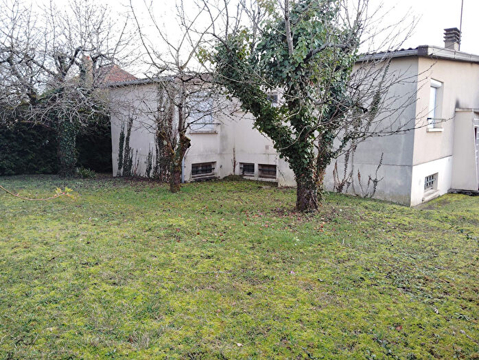 Maison à vendre - Joigny - 4 pièces - 3 chambres