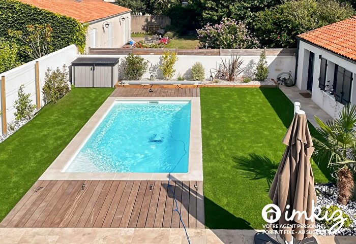 Maison à vendre - Périgny - 7 pièces - 5 chambres