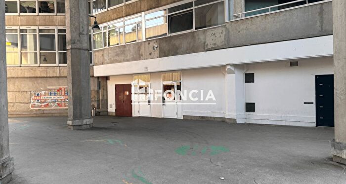 Évry, Centre-ville : Appartement 3 pièces à vendre