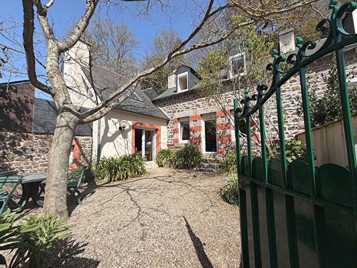Maison 5 pièces à vendre à Saint-Brieuc, Ville Hellio, Tour dAuvergne, Ville Jouha