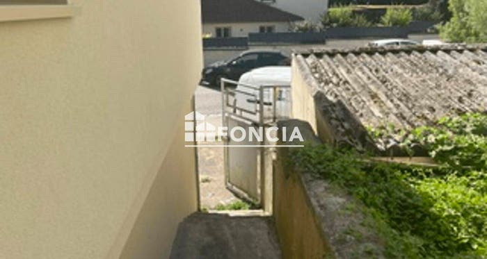 Beauregard-Boufflers-Buthégnemont, Nancy : Appartement 2 pièces à louer