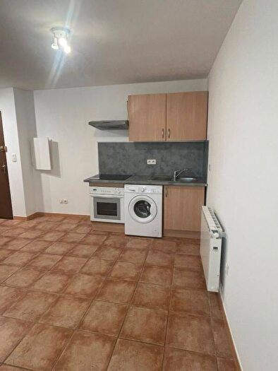 Tavernes : Appartement 2 pièces à louer