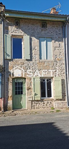 Maison à vendre - Sainte-Bazeille - 6 pièces - 4 chambres