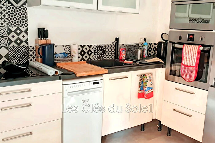Appartement à vendre - Saint-Mandrier-sur-Mer - 3 pièces - 2 chambres