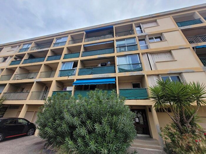 Appartement à vendre - Avignon, Préfecture - 3 pièces - 2 chambres