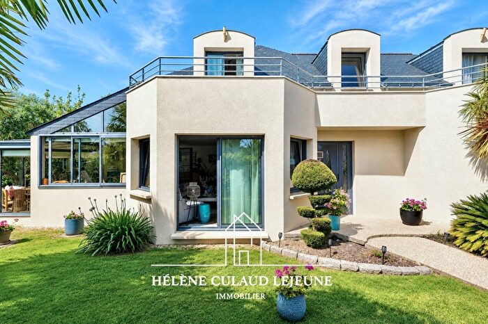 Maison 6 pièces à Saint-Avé, à vendre