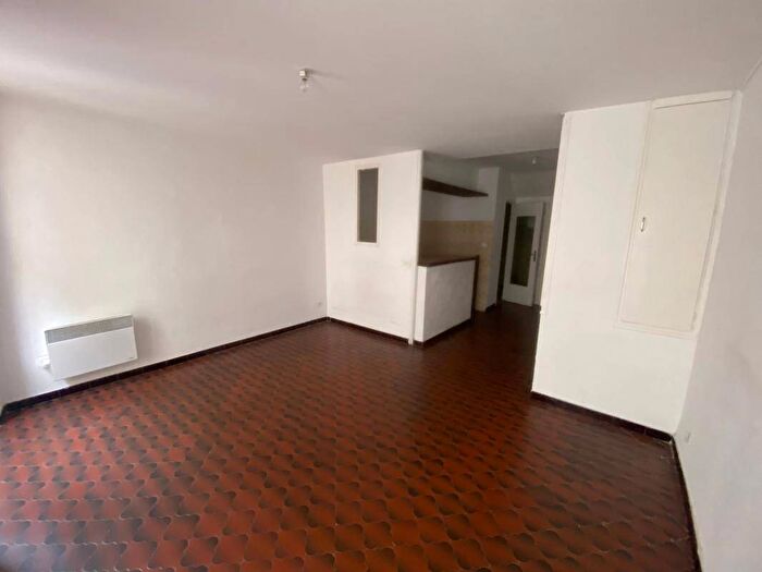 Appartement à louer - La Ville, Ollioules - 1 pièce