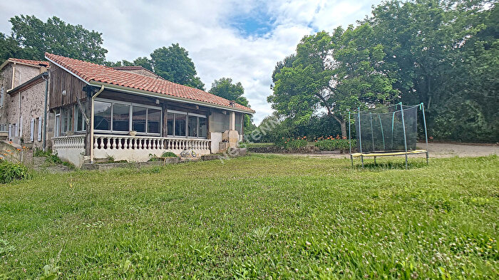 Maison à vendre - Lavardac - 3 pièces - 2 chambres