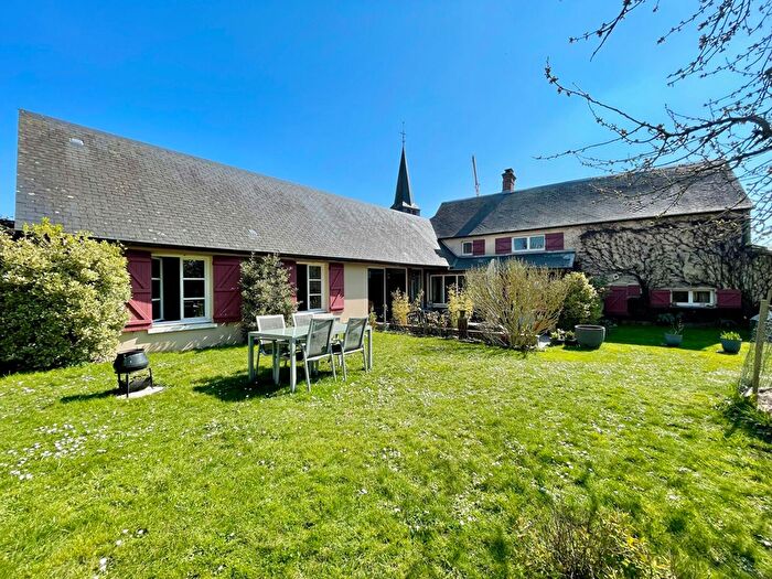 Maison 7 pièces à Fresneaux-Montchevreuil, à vendre