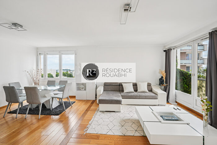 Appartement à louer - Villeneuve-la-Garenne, Centre-ville - 3 pièces - 1 chambre