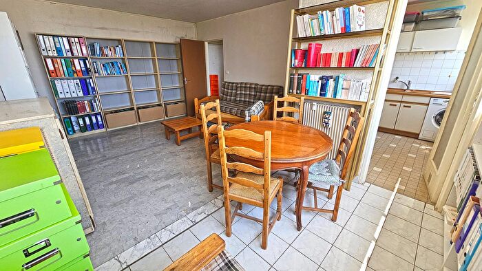 Nice, Caucade : Appartement 2 pièces à vendre