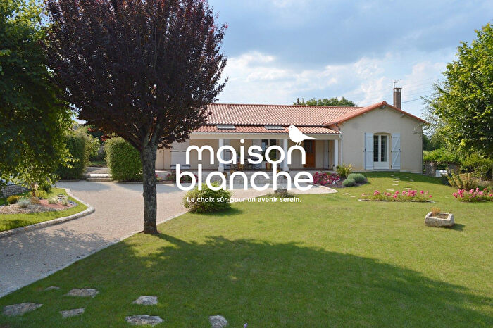 Augé - Maison 4 pièces à vendre