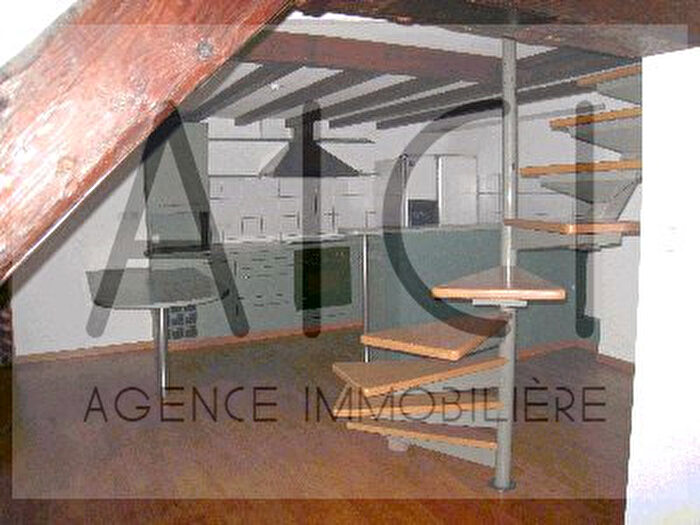 Appartement 3 pièces à Besançon, Battant, à louer