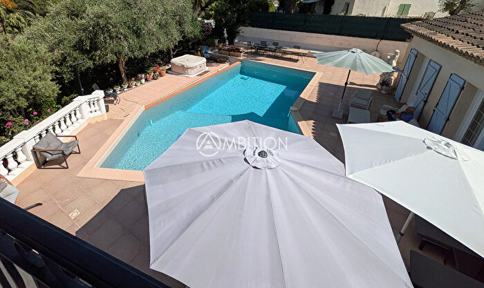 Maison 5 pièces à Fréjus, Saint-Aygulf, à vendre