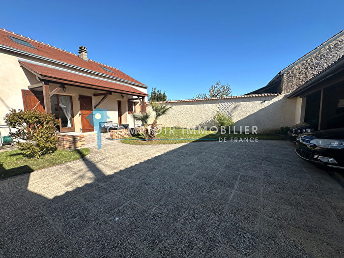 Maison 4 pièces à vendre - Auneau