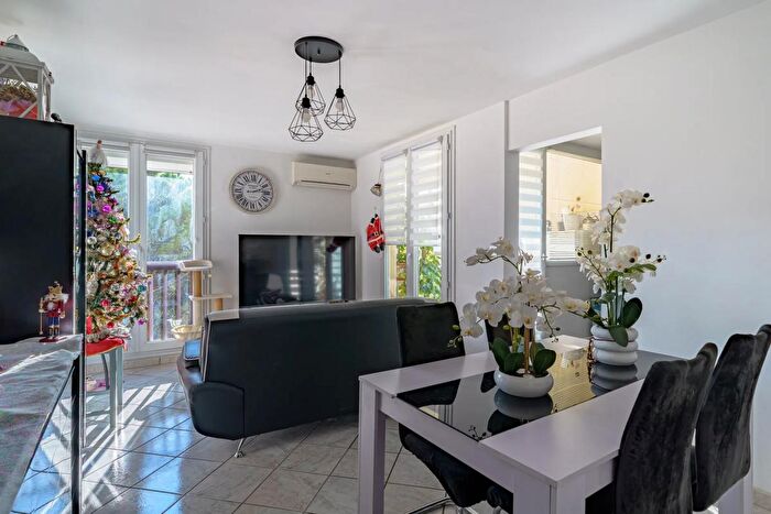 Appartement à vendre - Istres, Prépaou, Rassuen, Gargouilles - 4 pièces - 3 chambres