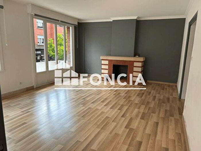 Appartement à louer - Centre-Neuf Bourg-Quesnoy-Delsaux-Musée-Cannoniers-Gare, Valenciennes - 3 pièces - 2 chambres