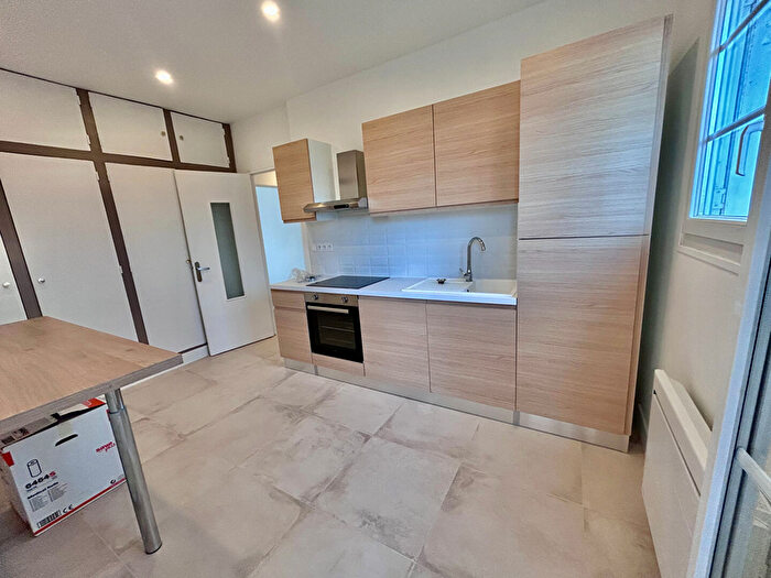 Appartement 4 pièces à louer à Montpellier, Les Beaux Arts