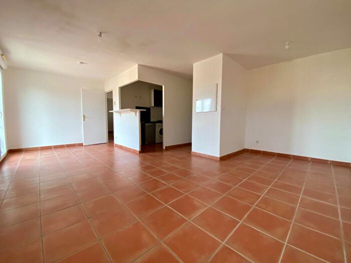 Appartement 3 pièces à Le Pontet, Réal Panier, à louer