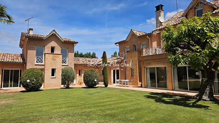 Maison 7 pièces à Rabastens, à vendre