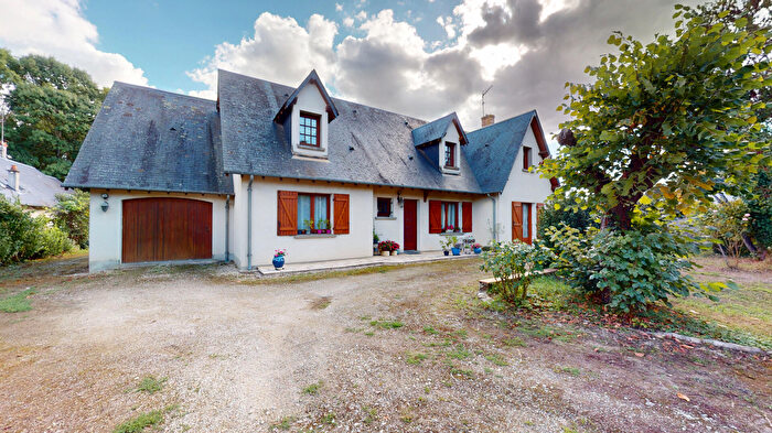 Maison à vendre - Saint-Germain-du-Puy - 8 pièces - 5 chambres