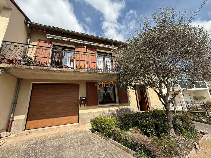 Maison 5 pièces à Saint-Affrique, à louer