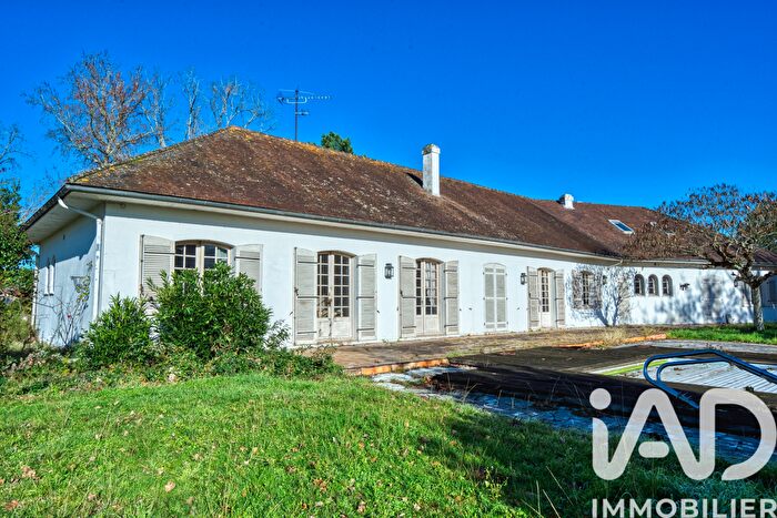 Maison à vendre - Mérignac, Les Eyquems - 10 pièces - 5 chambres