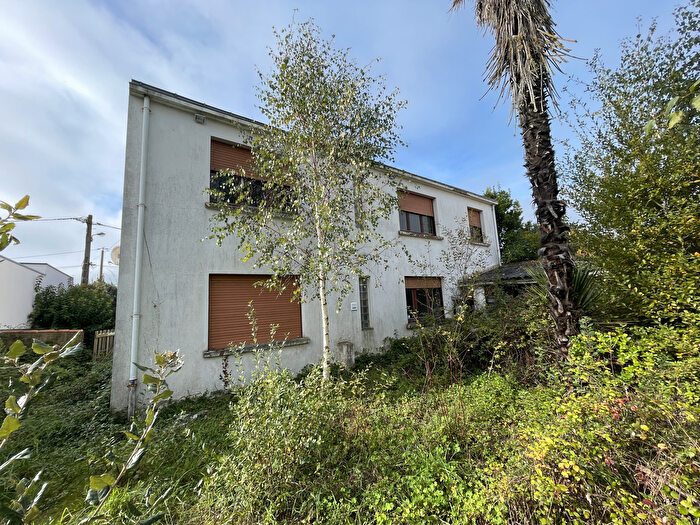 Maison à vendre - Talmont-Saint-Hilaire - 8 pièces - 5 chambres