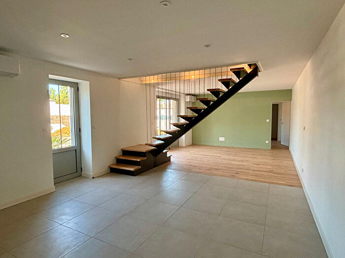 Maison à vendre - Saint-Laurent-de-la-Prée - 6 pièces - 4 chambres