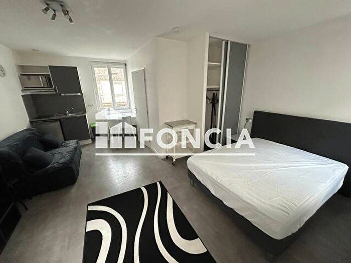 Appartement à louer - Berriat-Ampere, Grenoble - 1 pièce