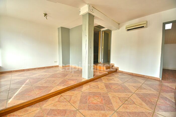 Maison à vendre - Joigny - 3 pièces - 2 chambres