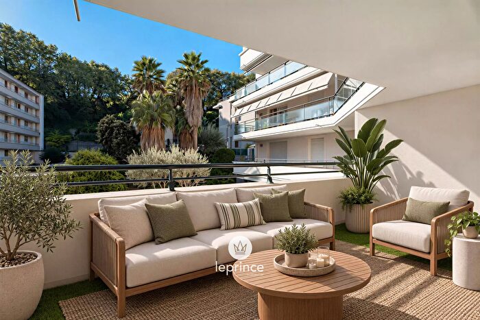 Appartement 3 pièces à Cagnes-sur-Mer, Centre-ville, à vendre
