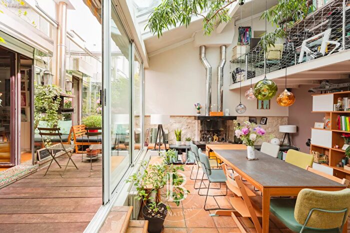 Paris 18ème, Montmartre, Sacré Coeur, Abbesses : Appartement 4 pièces à louer