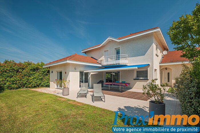 Maison à vendre - La Buisse - 7 pièces - 4 chambres