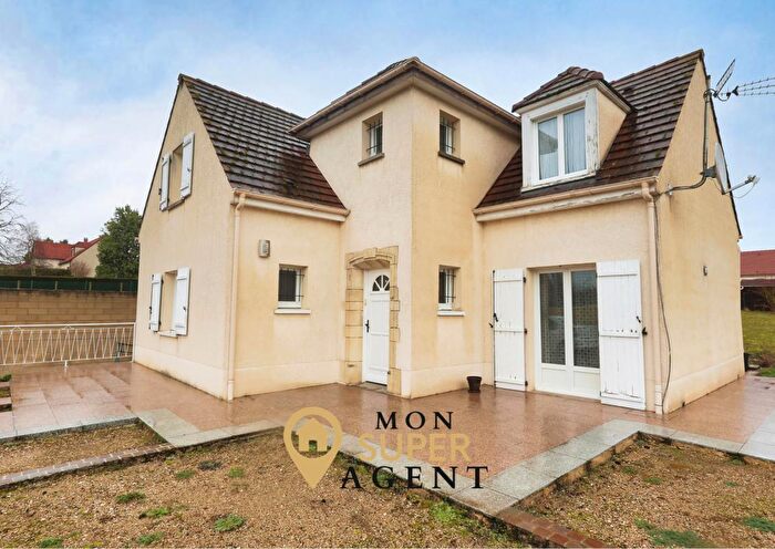 Montereau-Fault-Yonne, Ville basse - Maison 6 pièces à vendre