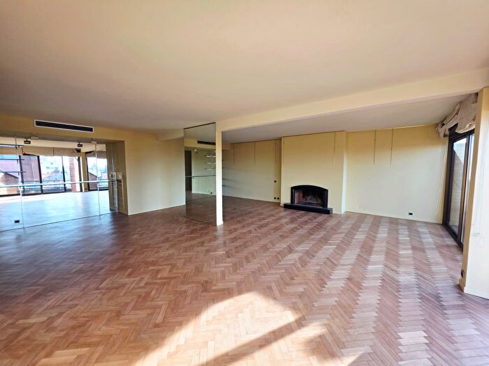 Appartement à louer - Toulouse, Saint-Georges - 4 pièces - 3 chambres