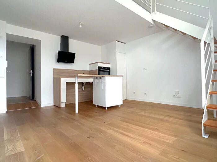 Appartement à louer - Albi - 2 pièces - 1 chambre