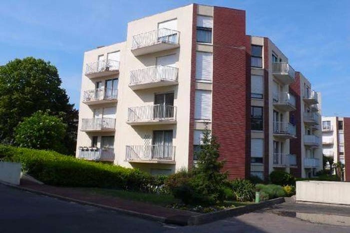 Le Vieux Verneuil, Verneuil-sur-Seine : Appartement 4 pièces à louer