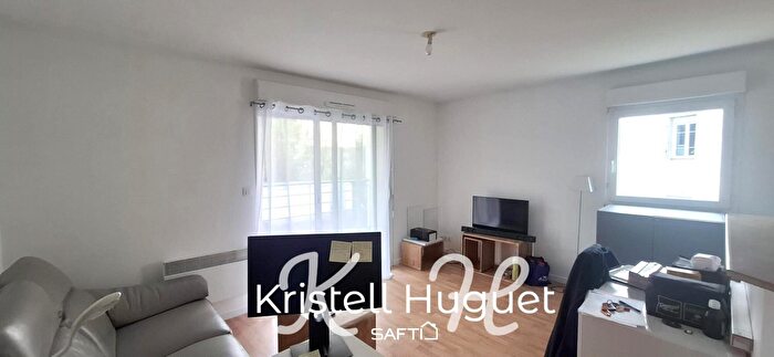 Appartement à vendre - Landivisiau - 2 pièces - 1 chambre