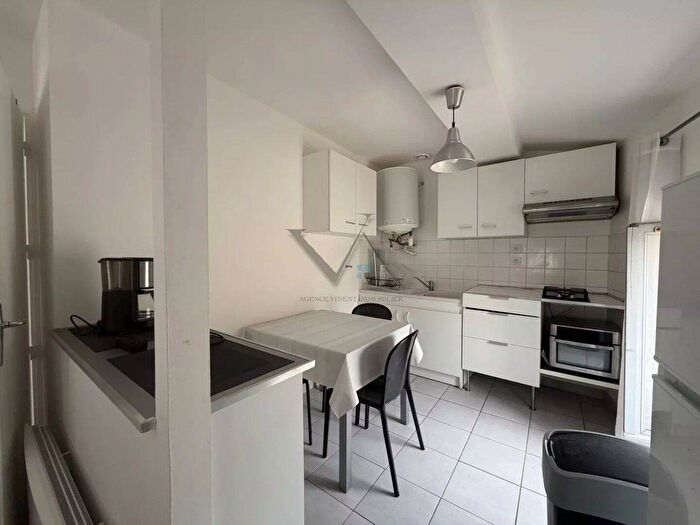 Appartement 2 pièces à louer - Ville-Basse, Montélimar