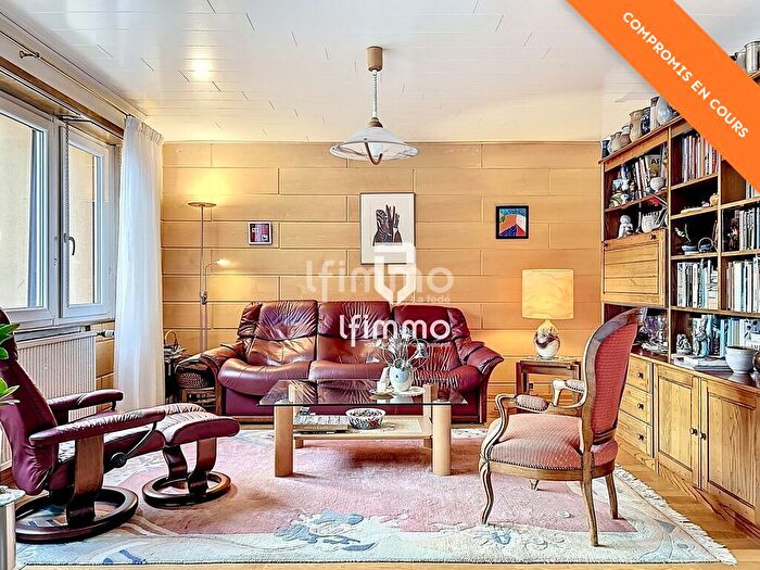 Maison à vendre - Illkirch-Graffenstaden - 5 pièces - 3 chambres