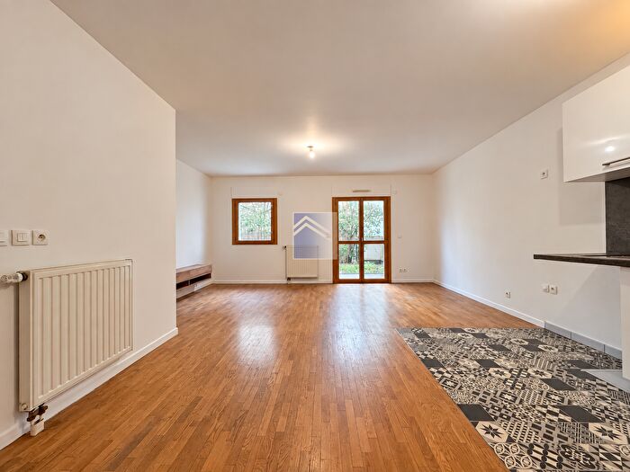 Courbevoie, Marceau République : Appartement 2 pièces à vendre