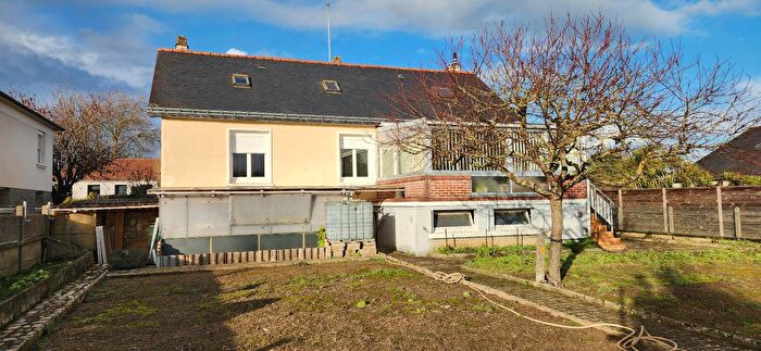 Laval, Avesnières : Maison 6 pièces à vendre