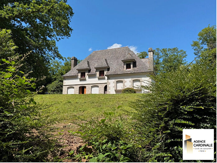 Maison à vendre - Lorient - 11 pièces - 6 chambres