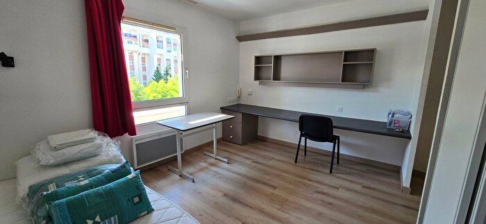 Appartement à louer - Montet-Octroi, Vand uvre-lès-Nancy - 1 pièce