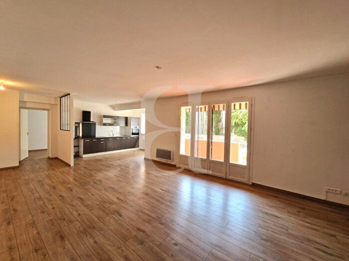 Appartement à vendre - Nyons - 4 pièces - 3 chambres