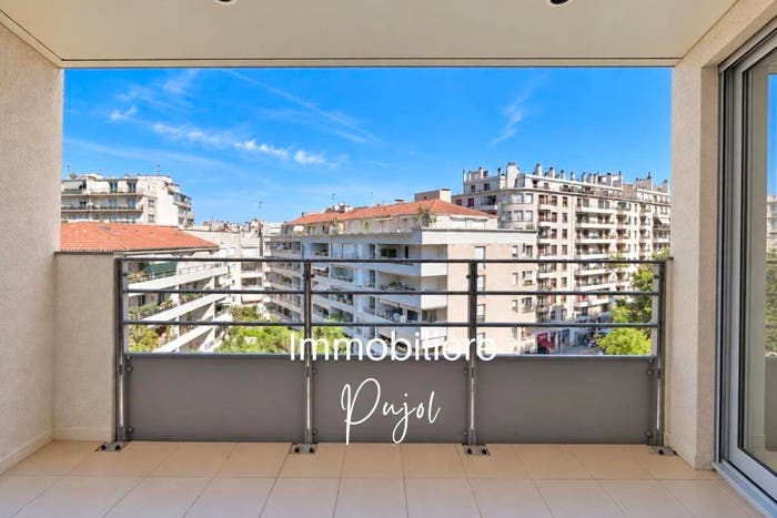 Castellane, Marseille 6ème arrondissement - Appartement 2 pièces à louer
