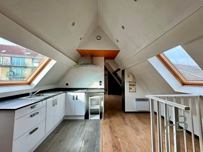 Appartement à vendre - Lille, Moulins - 2 pièces - 1 chambre